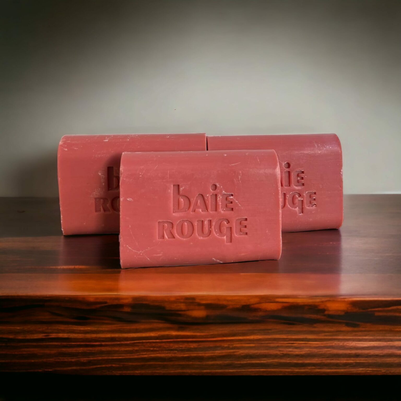 Éclat fruité avec le savon aux fruits rouges : Les Senteurs d'harael